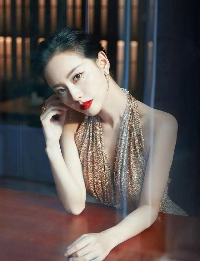 Zhang Jiani: I gave birth to 2 sons in 7 years after receiving the certificate. I didn't wait ...