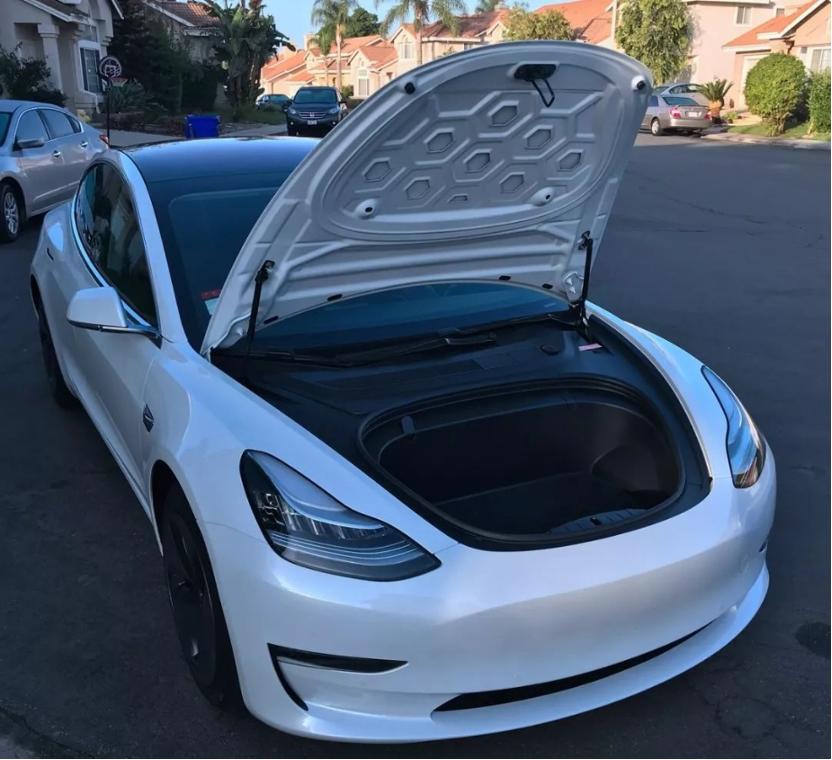 BYD Seal also has a front trunk, one more cover than Tesla - iNEWS