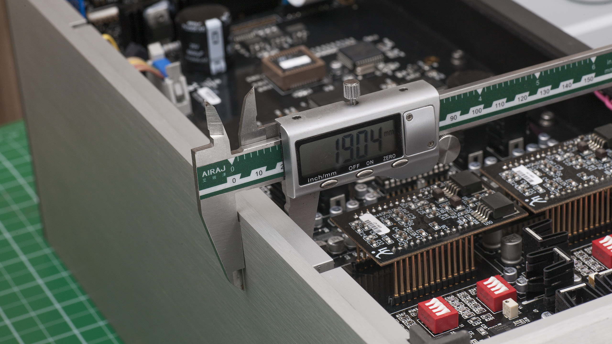 HIFIDIY论坛-49年入国军？Hi-End入门级CD机Wadia 381体验 - Powered by Discuz!