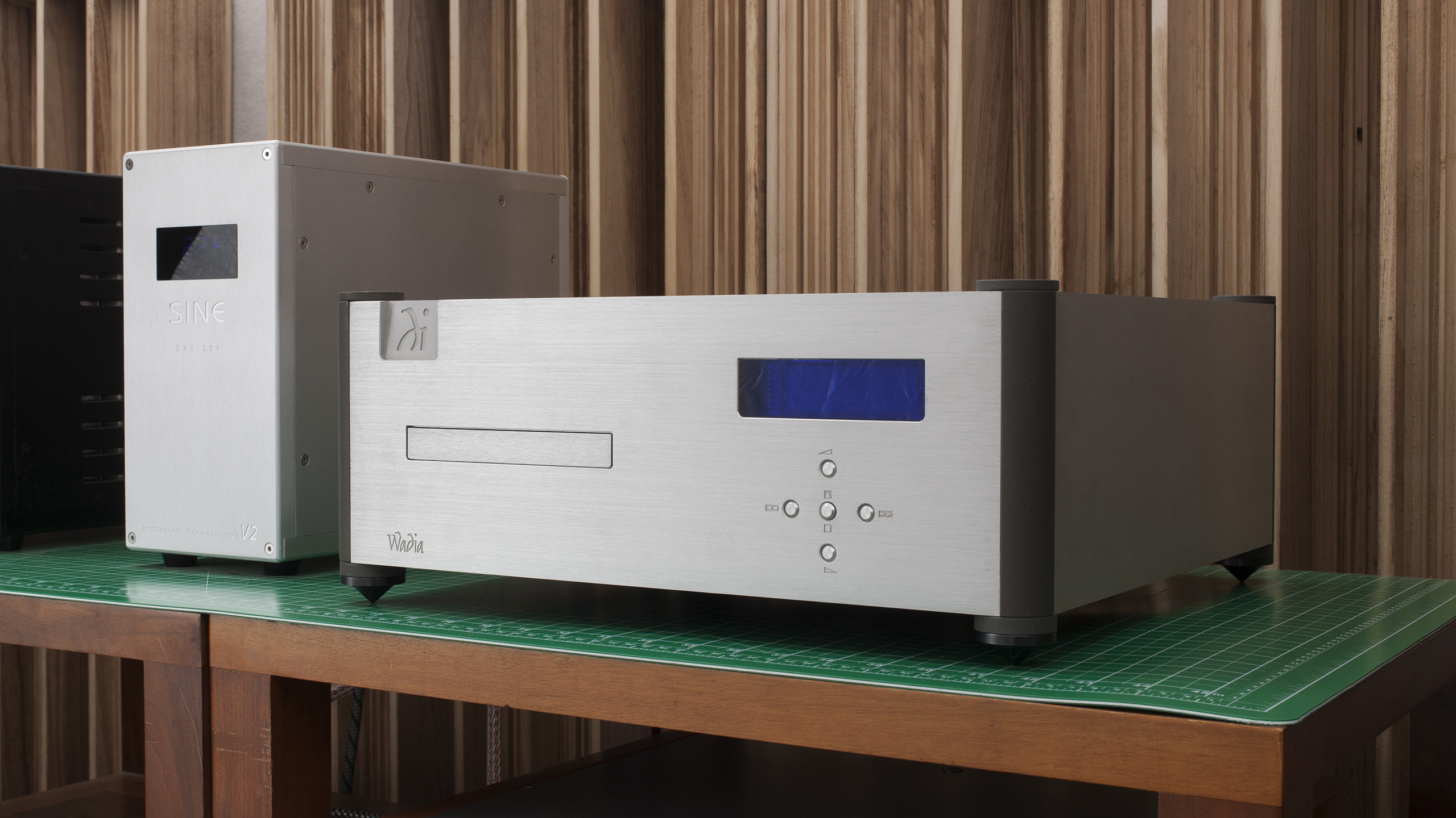 HIFIDIY论坛-49年入国军？Hi-End入门级CD机Wadia 381体验 - Powered by Discuz!