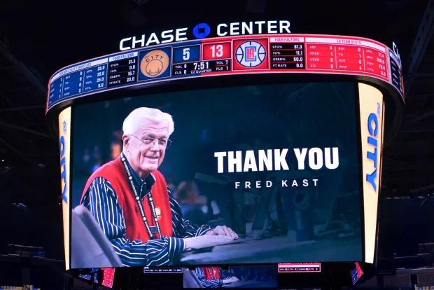 勇士傳奇記分員Fred Kast，記錄庫里62分後榮休 - 頭條匯