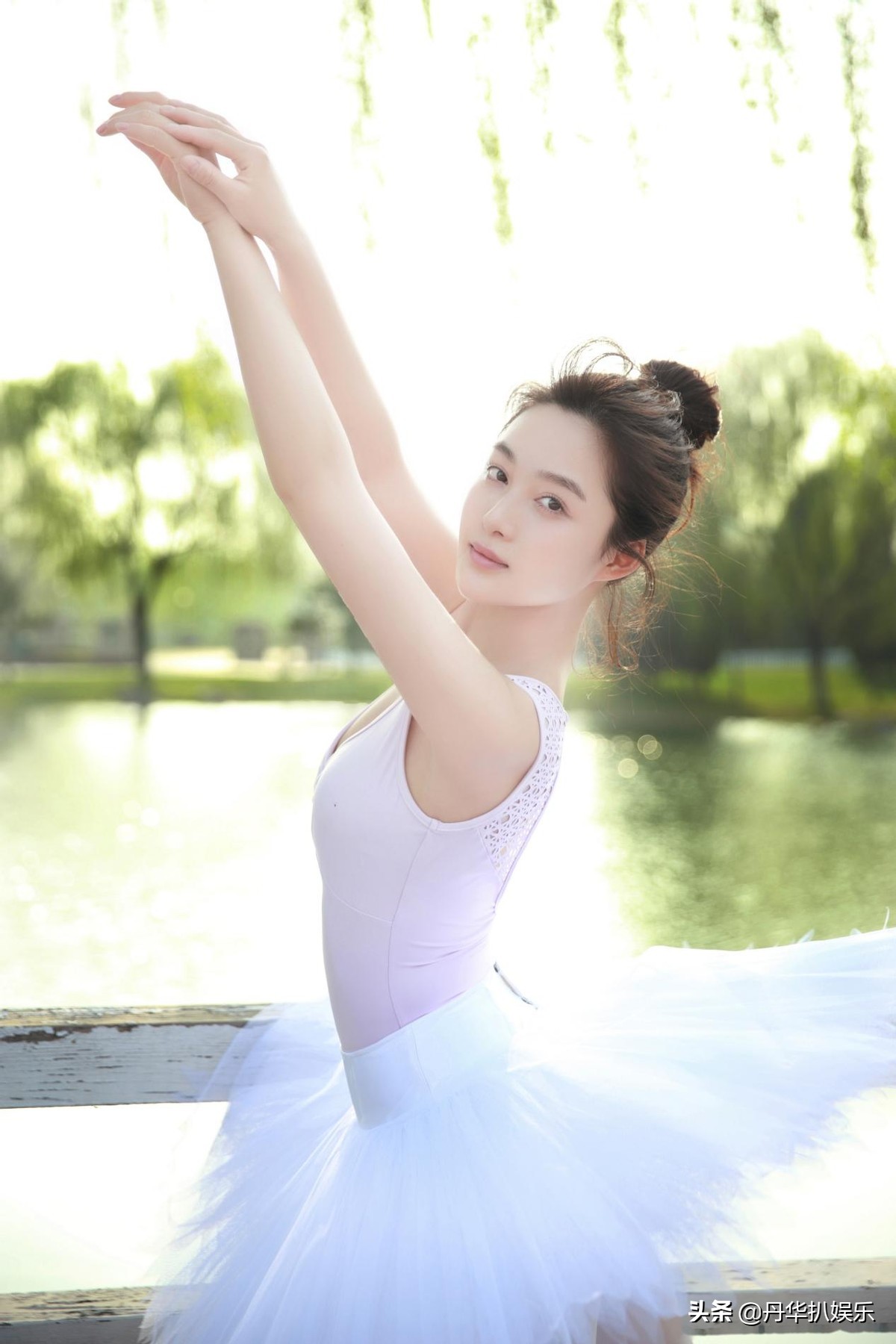 Sun Jialu's action reveals the actress's self-cultivation!make one feel ...