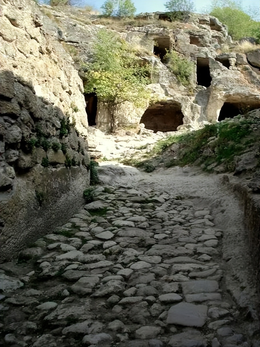 The Secrets of the Crimean Pyramids - iNEWS