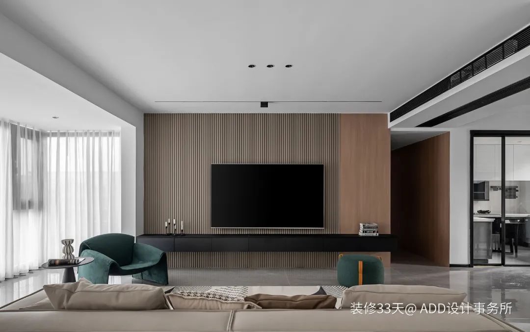 Practical 115-square-meter modern minimalist four-bedroom to three ...