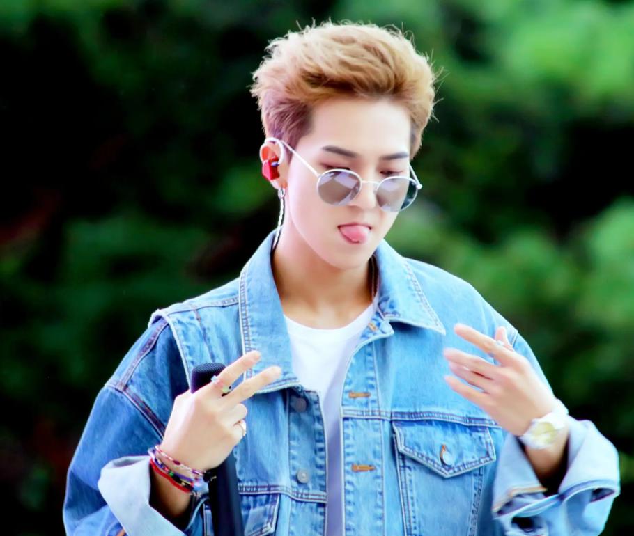 The genius rapper Song Minhao, who was named GD's successor, has a ...