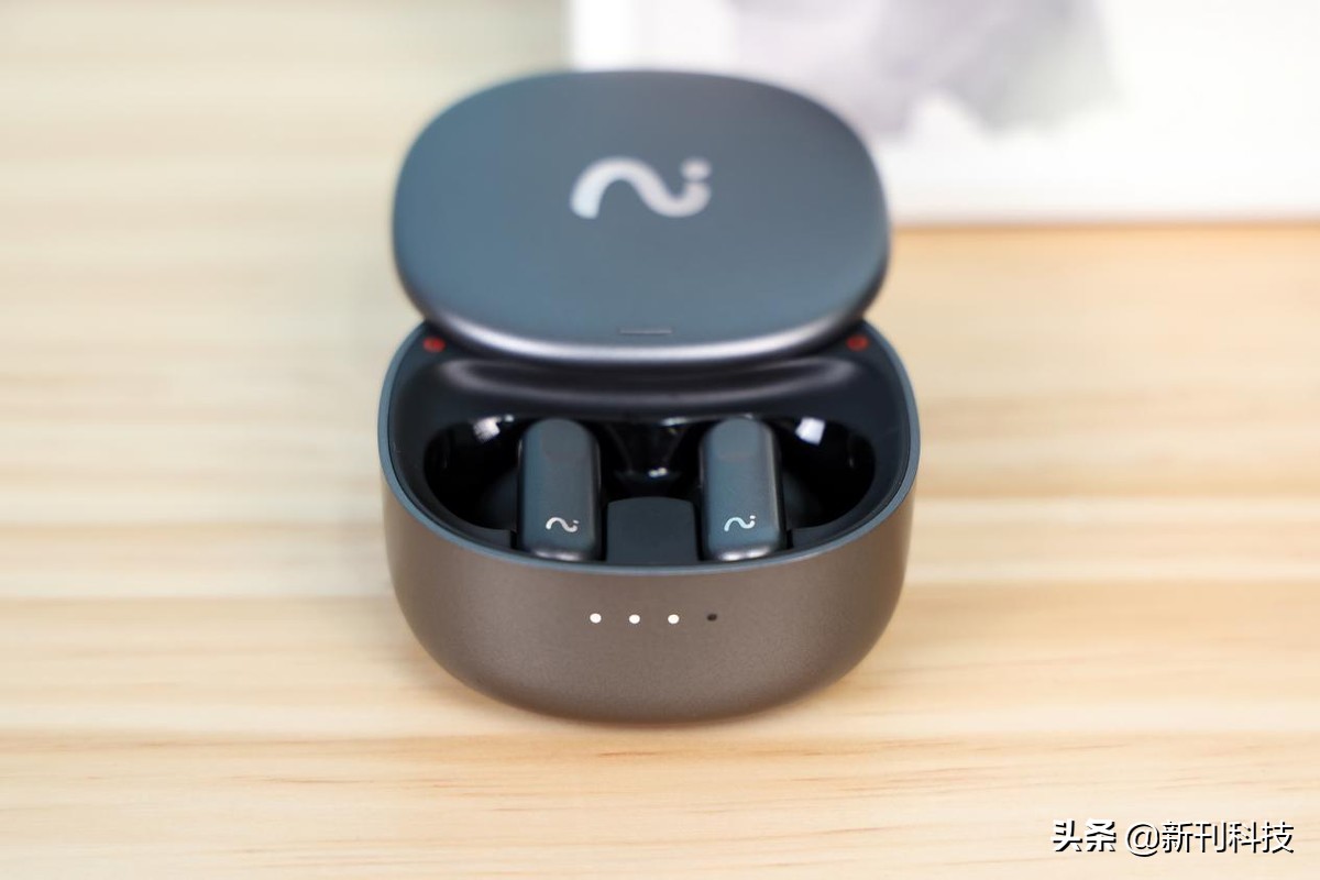 A new experience in recording and noise reduction iFLYBUDS Pro ...