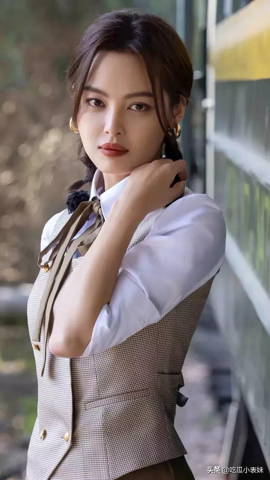 Xin Zhilei, hot body, wild and tempting - iNEWS