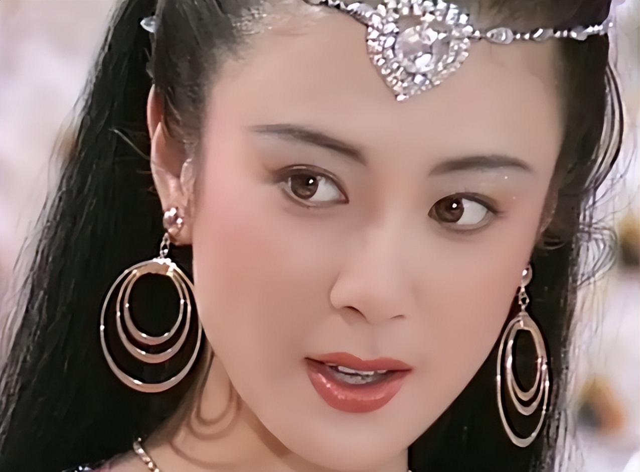 Zhou Xun's debut, the alternative version of "Liao Zhai" directed by ...