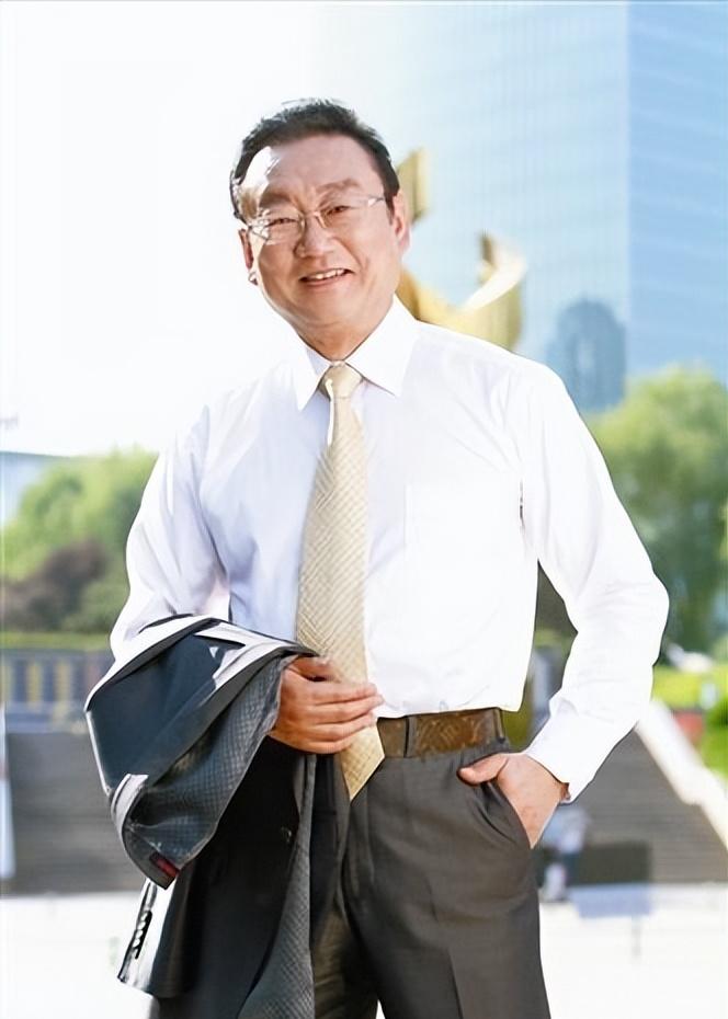 No one knew him abroad, and he was excluded from performing in China ...