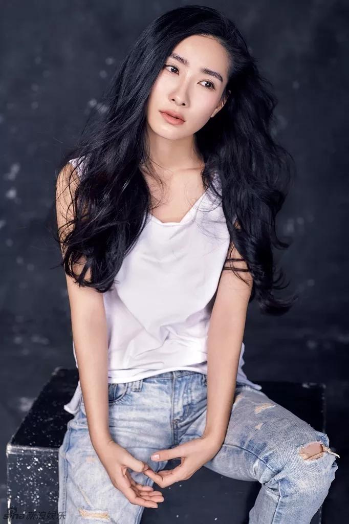 Tao Xinran of the Goddess series - iNEWS