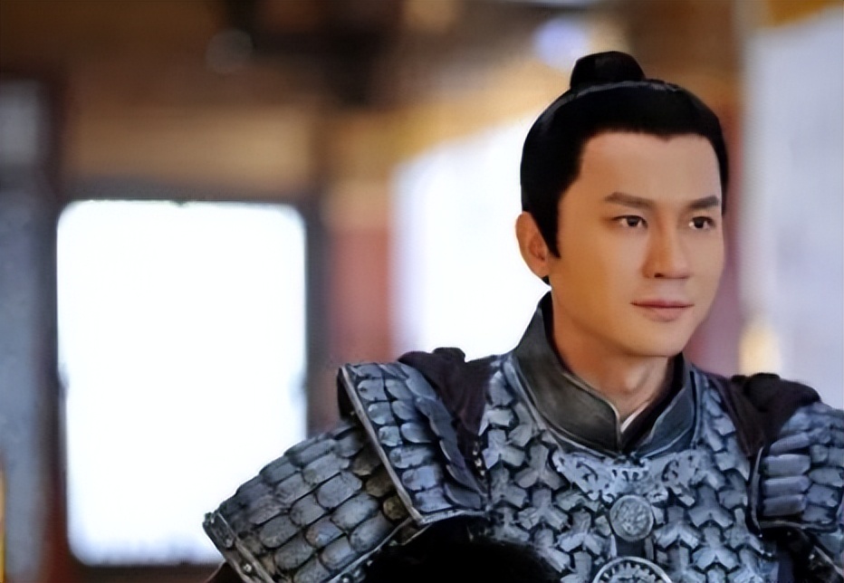 Feng Xiaogang and Li Chen started tearing up and shouted that Li Chen should get out of the ...