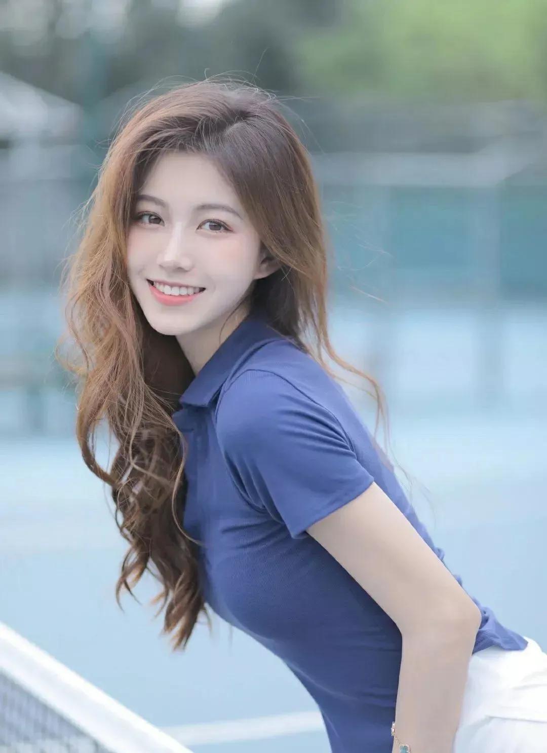 Yang Mingming's latest photo album - iNEWS