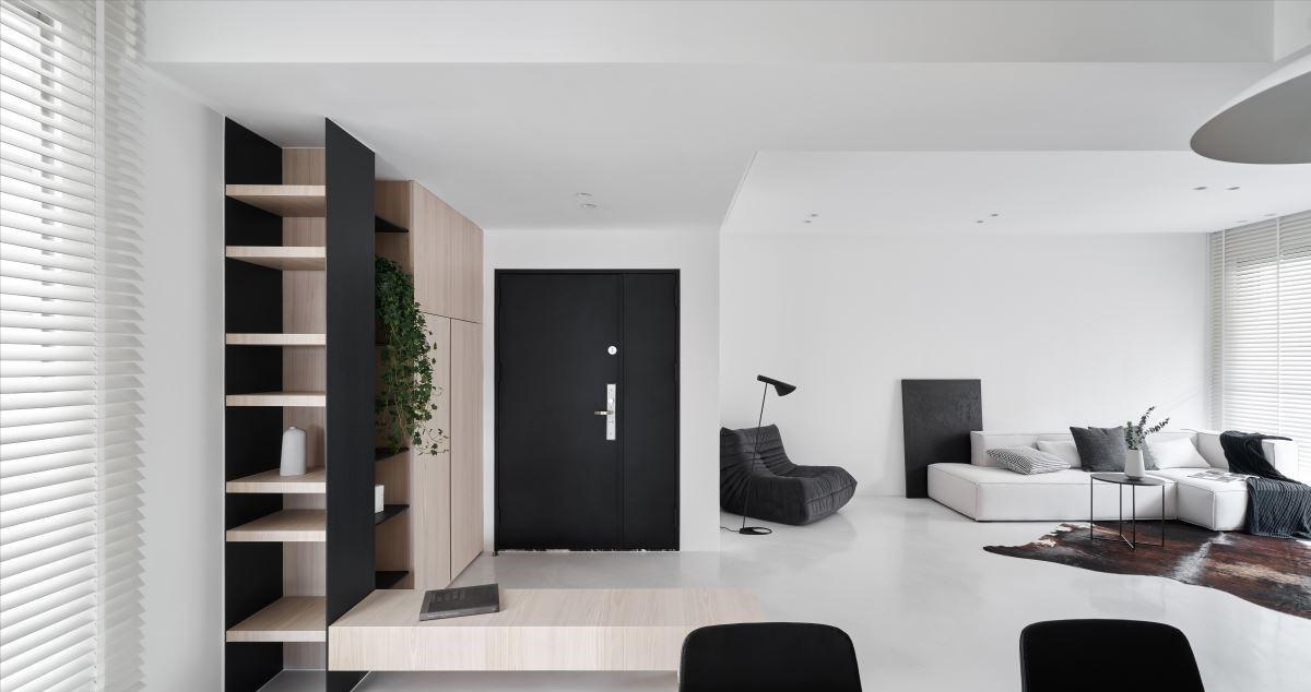 The 116-square-meter old house was transformed into a family of four ...