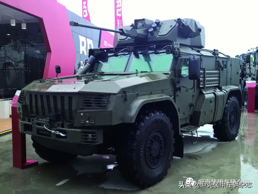 The new platform of the Russian airborne troops - "Typhoon" VDV wheeled ...