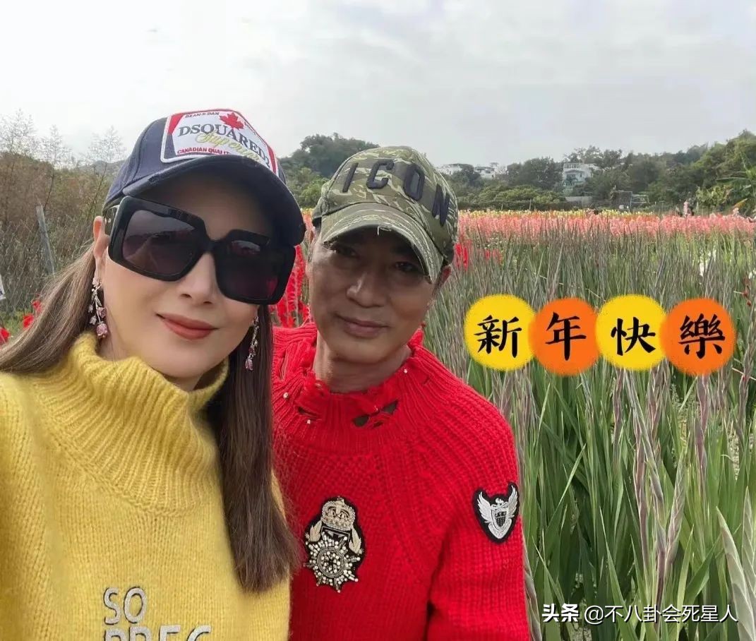 Eight good men in the Hong Kong circle, for 34 years for his wife Dink ...