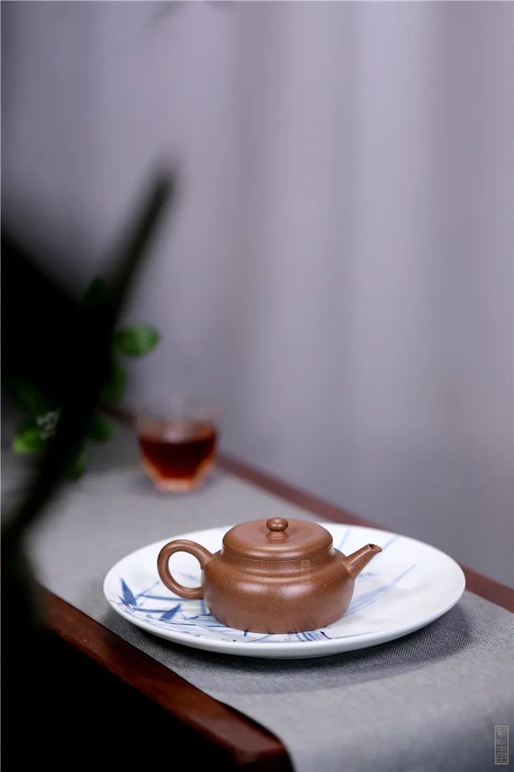 "Qin Xin" Zou Chengcheng - iNEWS