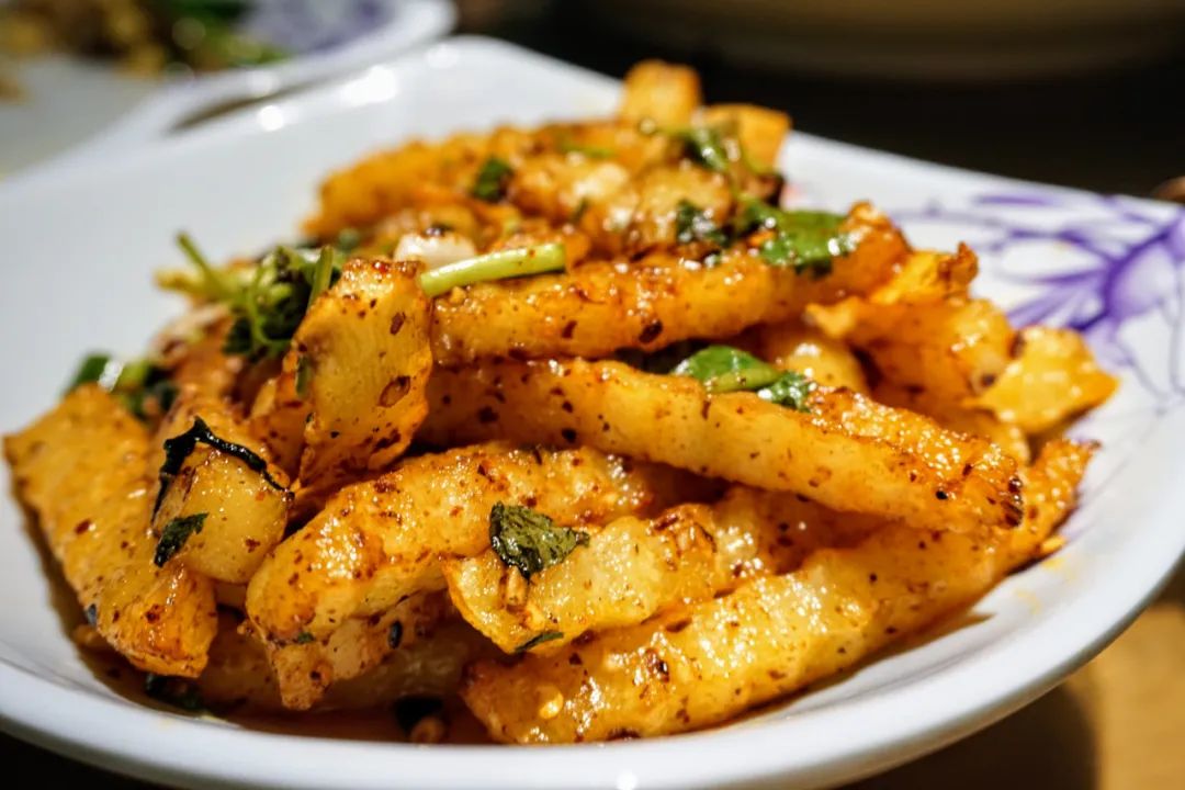 In Kunming, one city can eat many tastes of the city - iNEWS