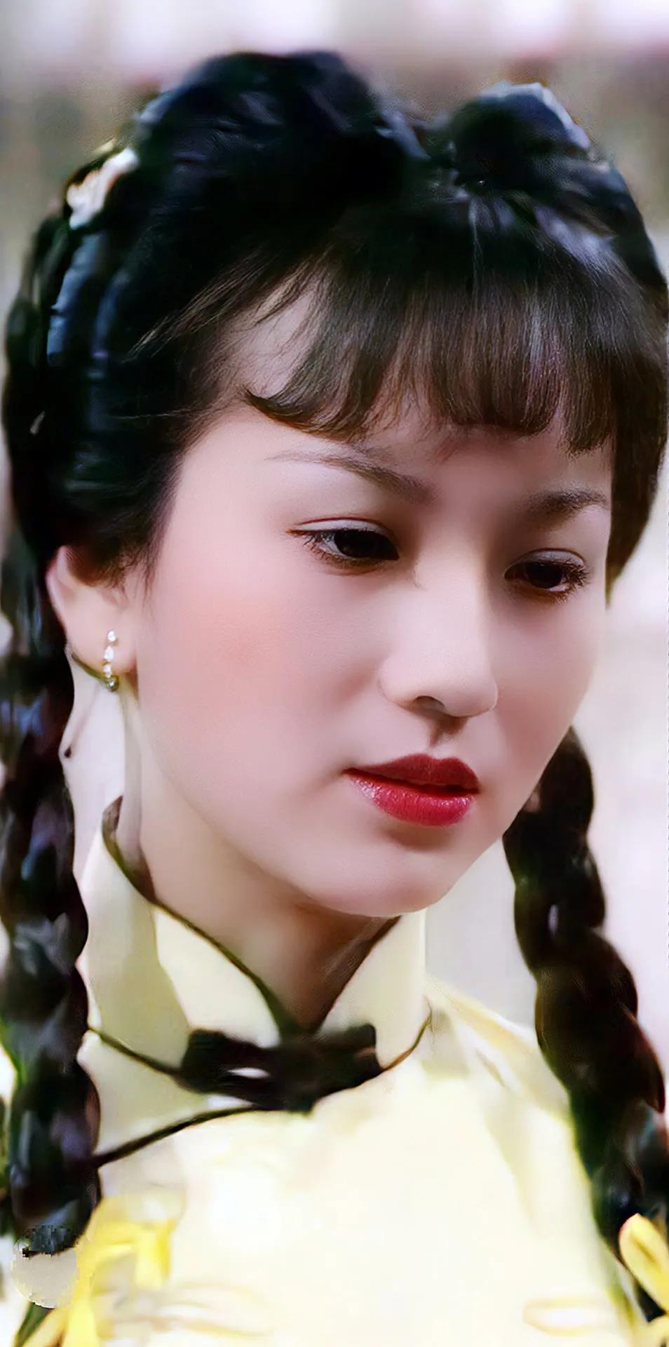 Zhao Yazhi played Feng Chengcheng in the 1980 version of the TV series ...