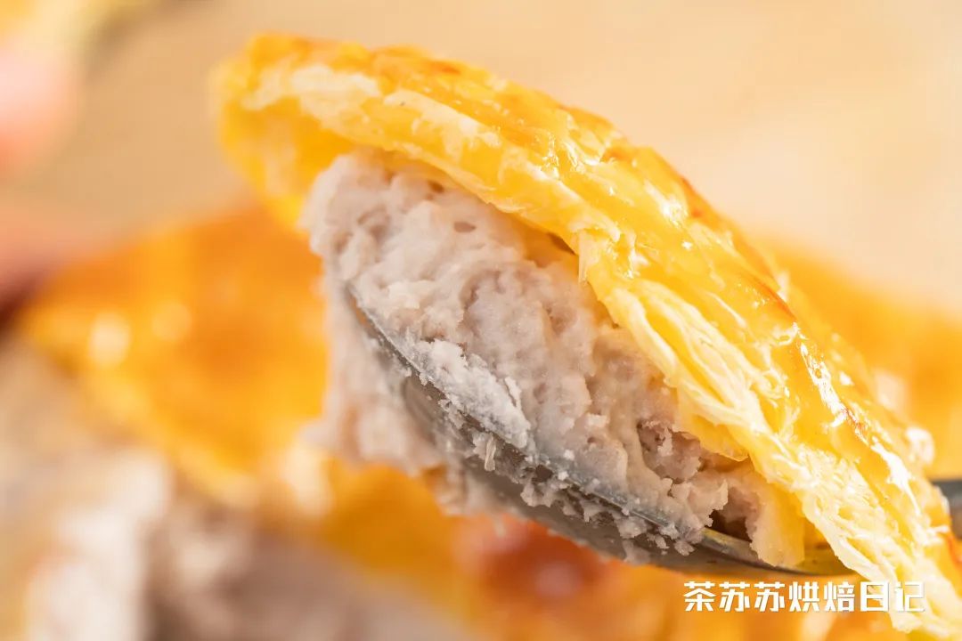 This crispy baked taro puree is easy for me to meet!Soft and sweet ...