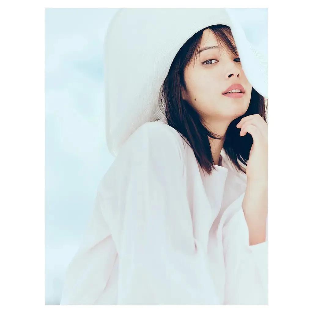 Beauty is strong and miserable!Hirose Alice's Untold Family Story - iNEWS