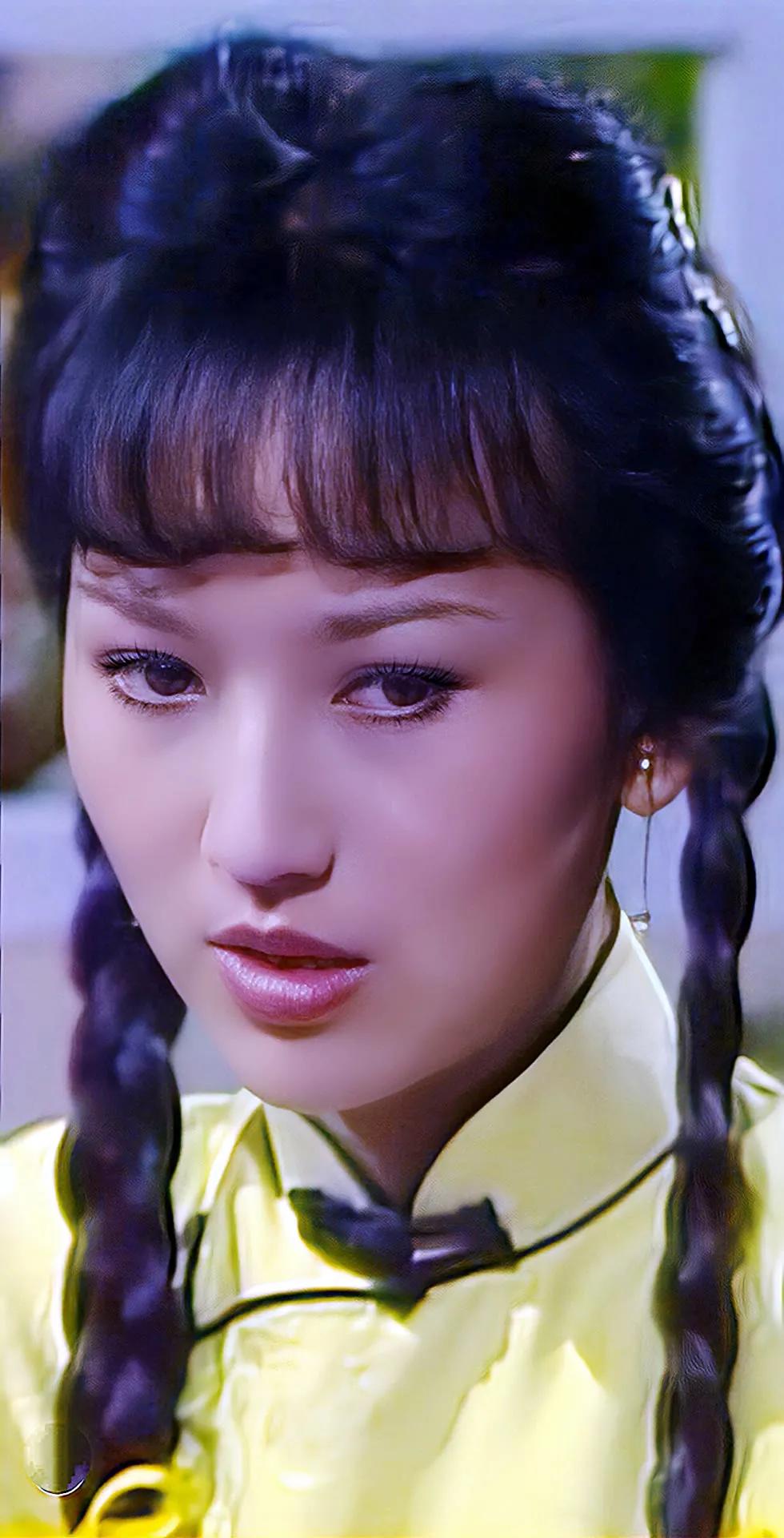 Zhao Yazhi played Feng Chengcheng in the 1980 version of the TV series ...