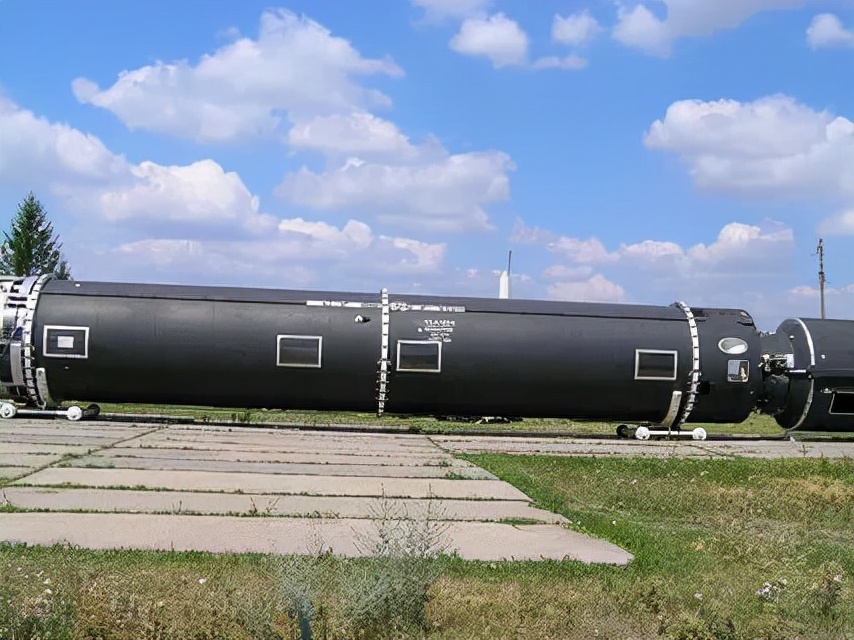 R-36M Russia's strongest weapon Satan missile, instantly 30 states in ...