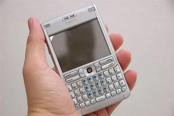 Nokia E-series first full-keyboard phone: E61 - iNEWS