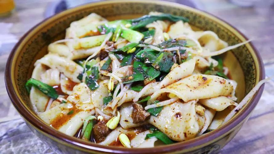 These three kinds of noodles in Xi'an are more delicious than shaozi ...