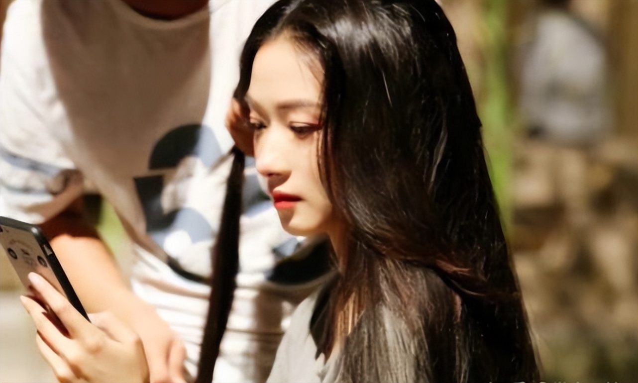 Wan Qian pouted, Reba and Wu Xuanyi blinked, actresses are as oily as ...