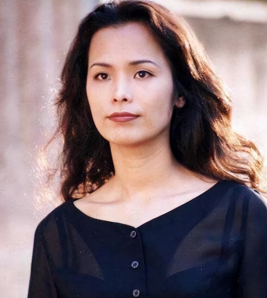 Singer Wei Wei: She ruined her career with her own hands, and her ...