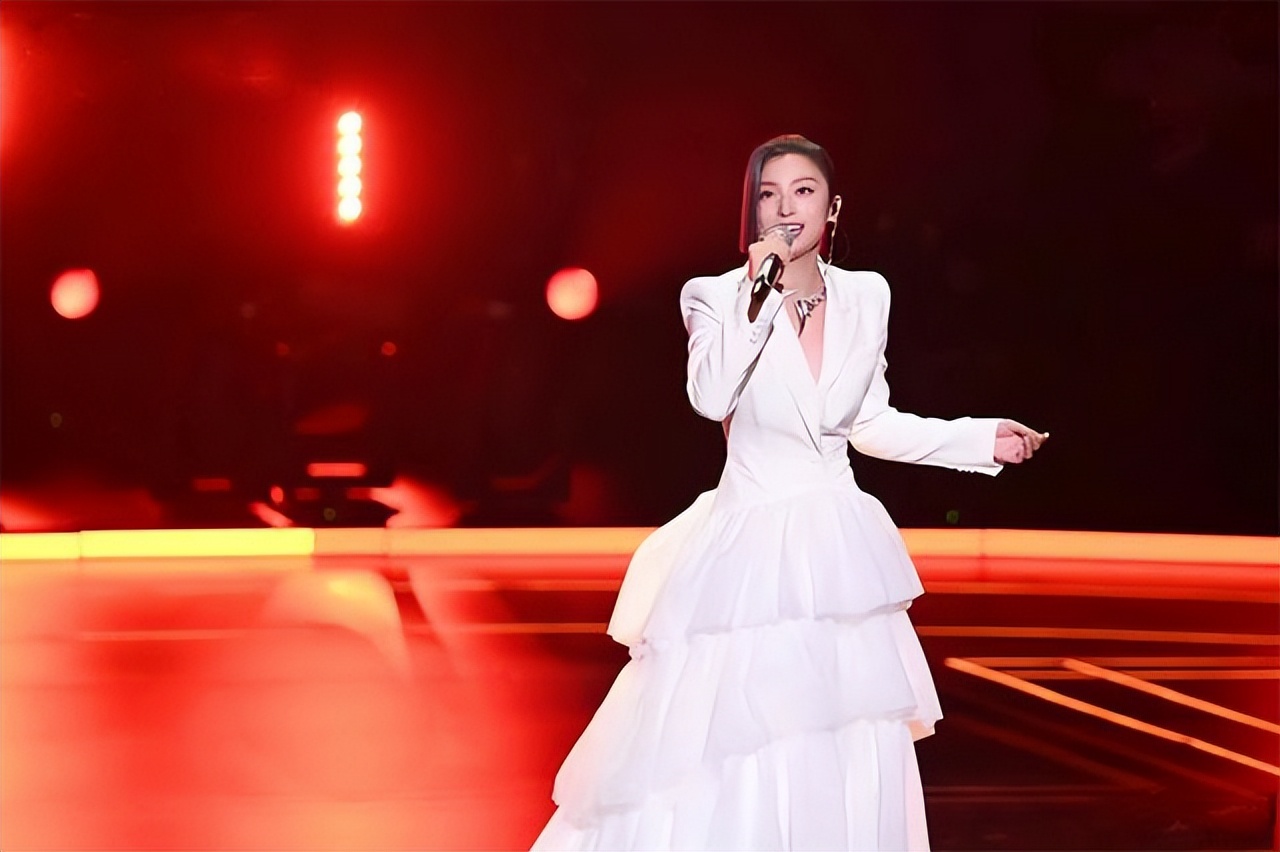 34-year-old Pan Chen is still beautiful and moving, but missed "Sister ...