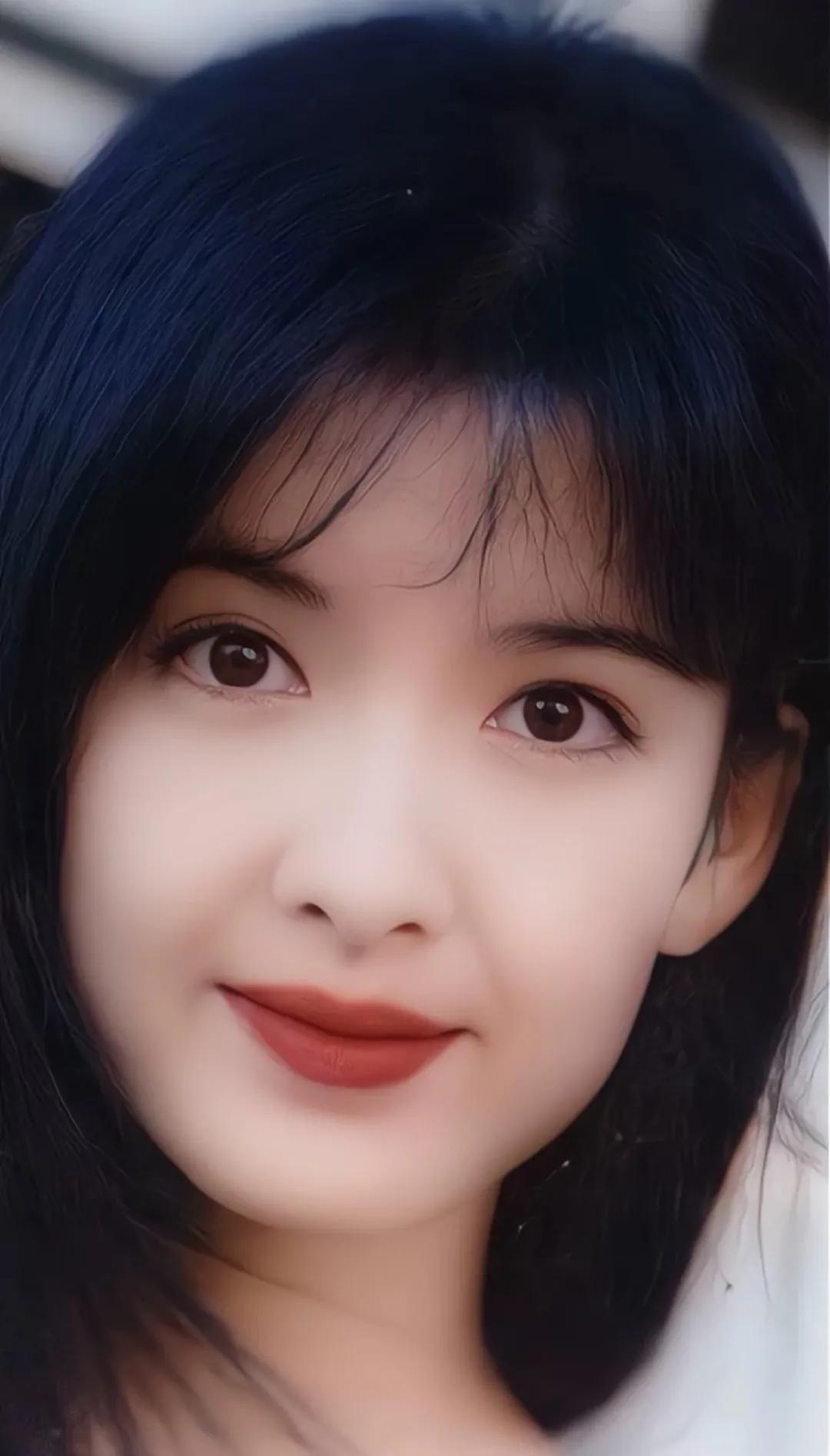 Zhou Huimin was also a big beauty when she was young, and her ...