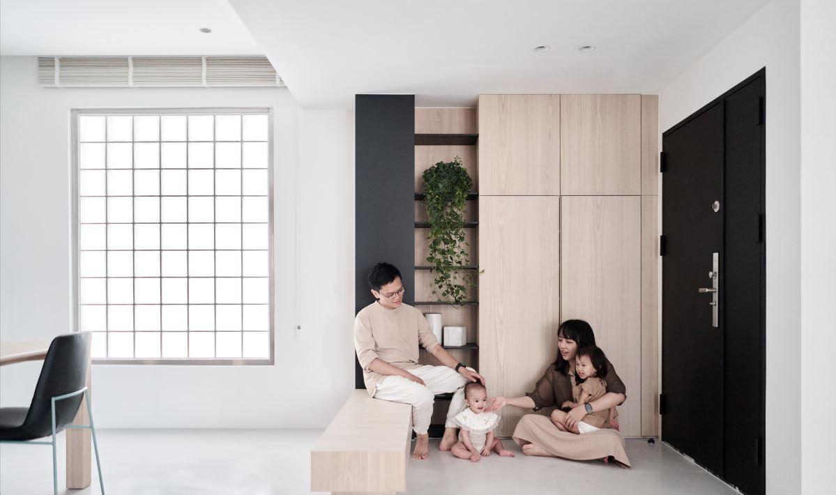 The 116-square-meter old house was transformed into a family of four ...