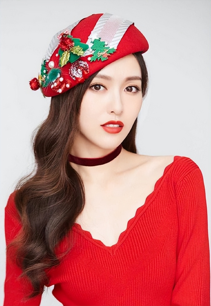 Beautiful pictures of Tang Yan - iNEWS