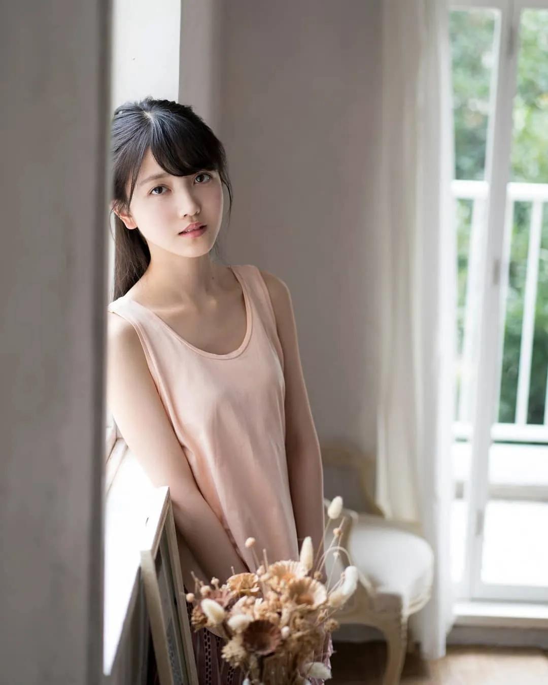 Shiori Kubo: Japanese female singer, model beauty - iNEWS