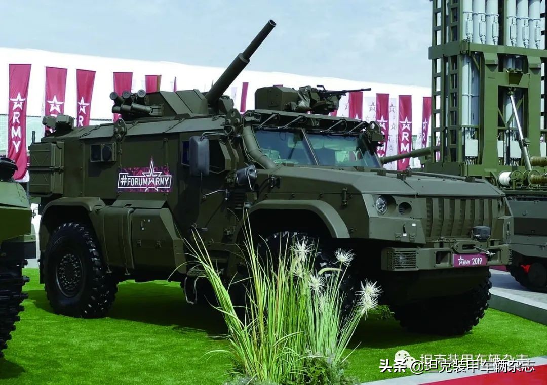 The new platform of the Russian airborne troops - "Typhoon" VDV wheeled ...