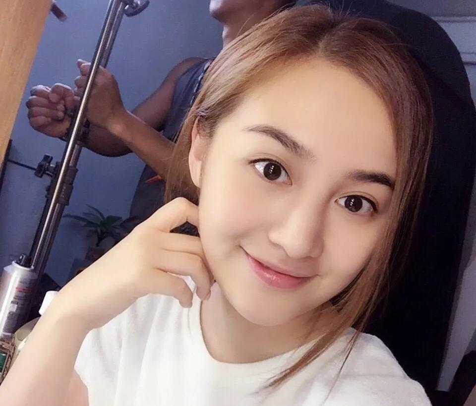 Guo Yixin: Hong Kong young model, Chinese and Korean mixed blood, sweet ...