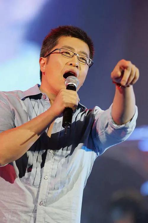 "The Godfather of Mainland Music" Xiao Ke's Coquettish Years - iNEWS