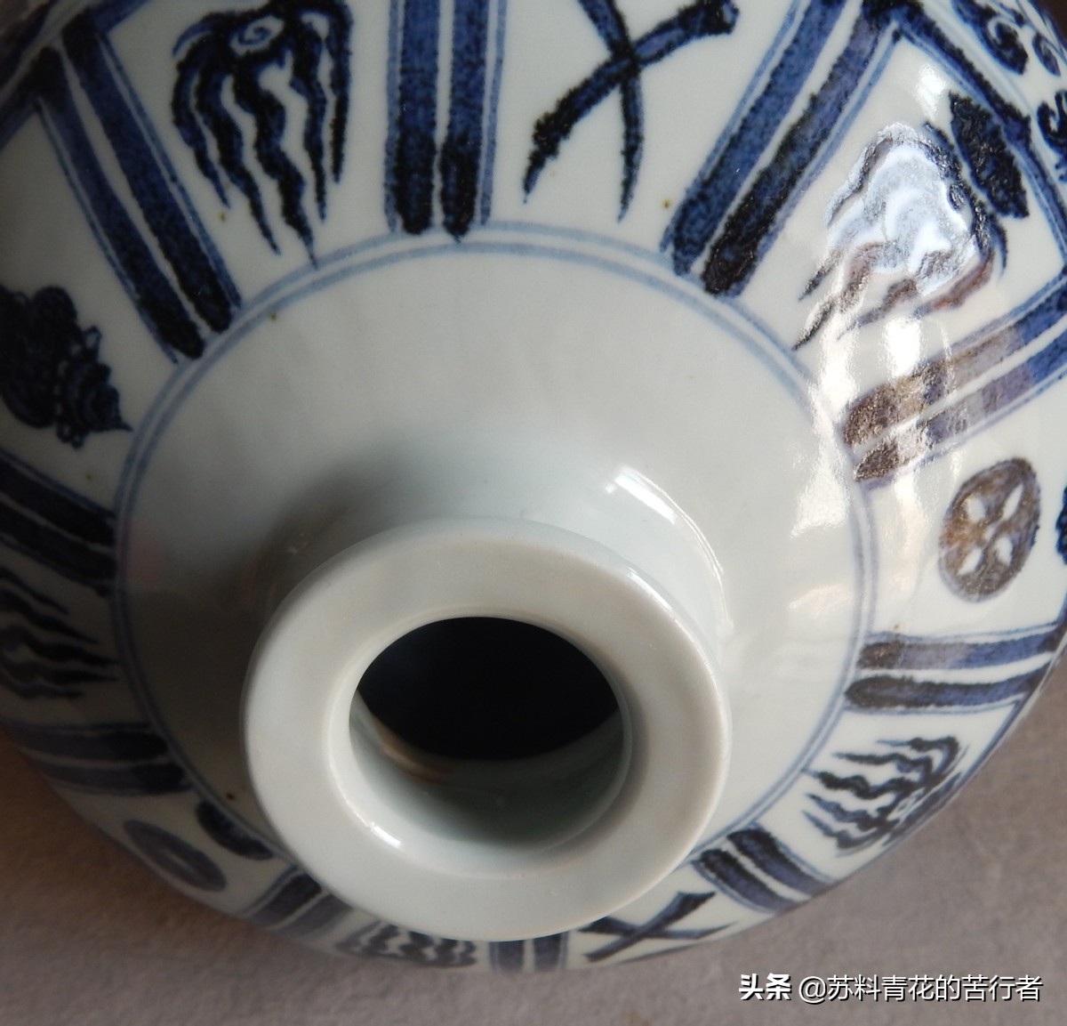 Yuan Qinghua, Xiao He, chased Han Xin's big plum bottle under the moon ...