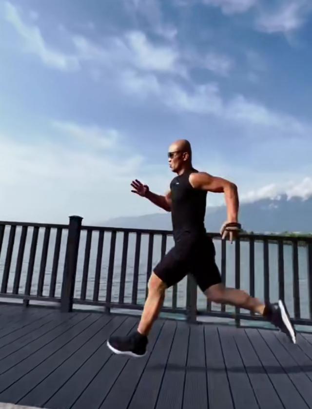 Great!Monk Yilong has lost 40 pounds in high-intensity training, and is ...
