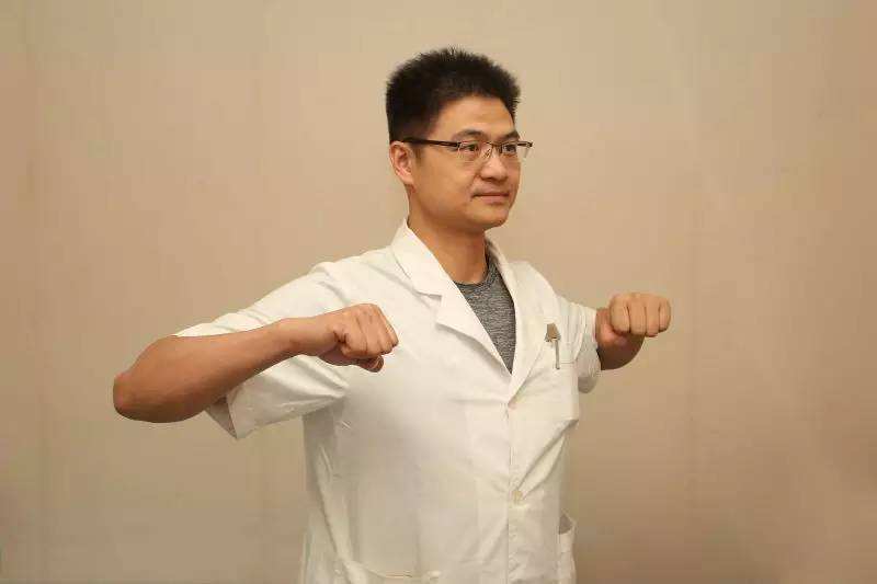 How to adjust the forward movement of the humerus? - iNEWS