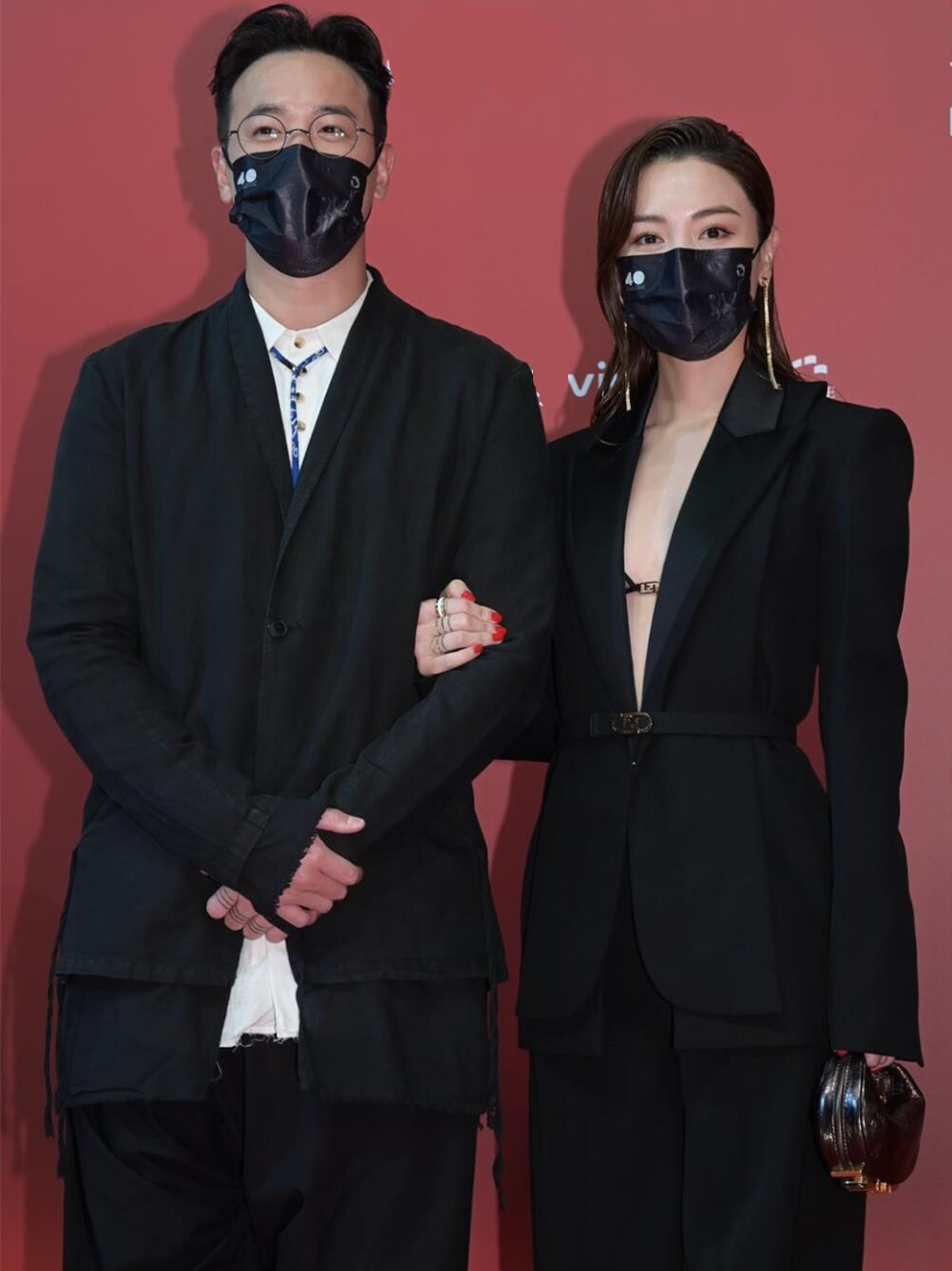 The Academy Awards red carpet is here!Li Lizhen's fat body and purple ...