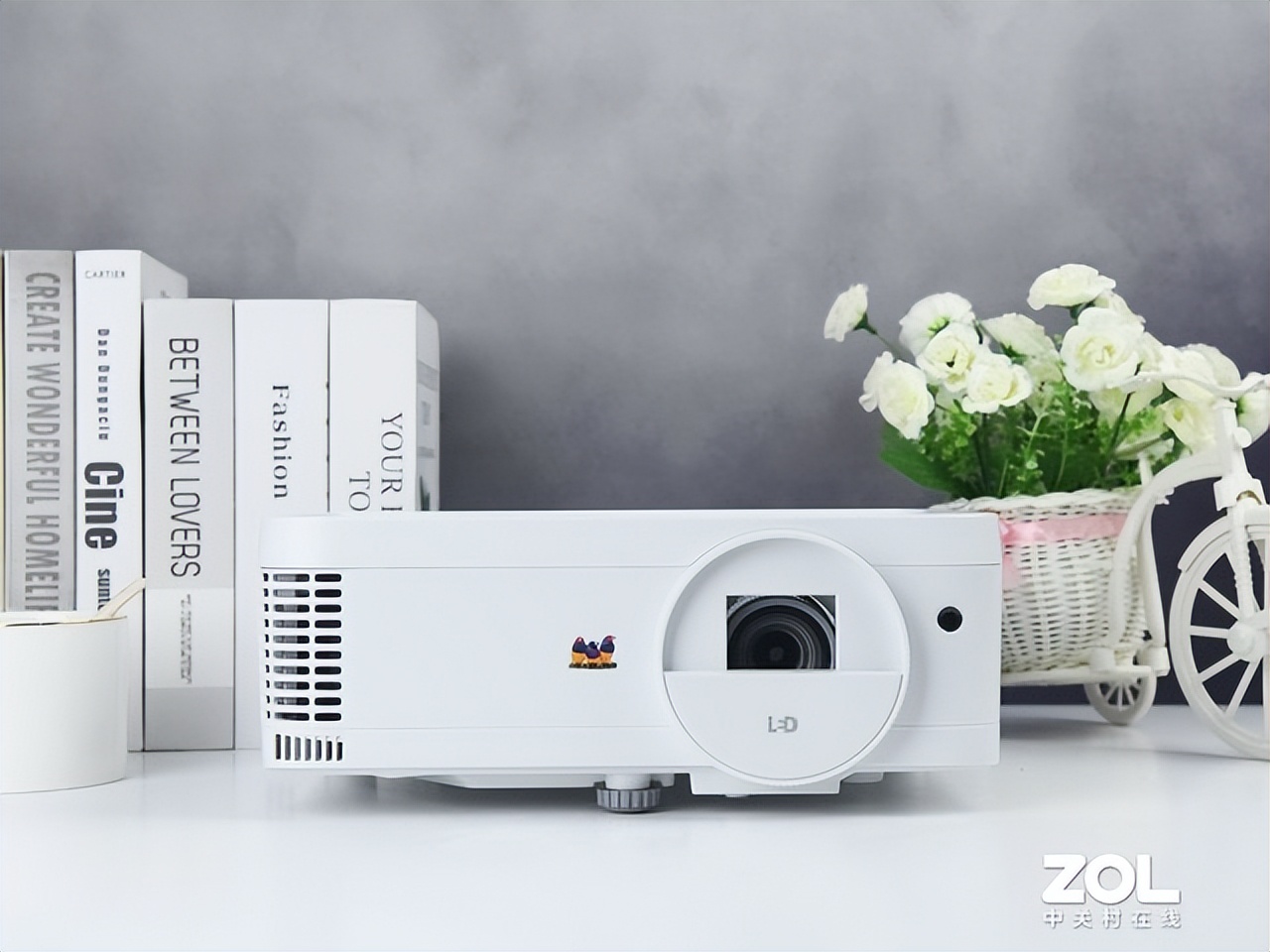 Business and entertainment grab ViewSonic smart LED projection Y5 ...