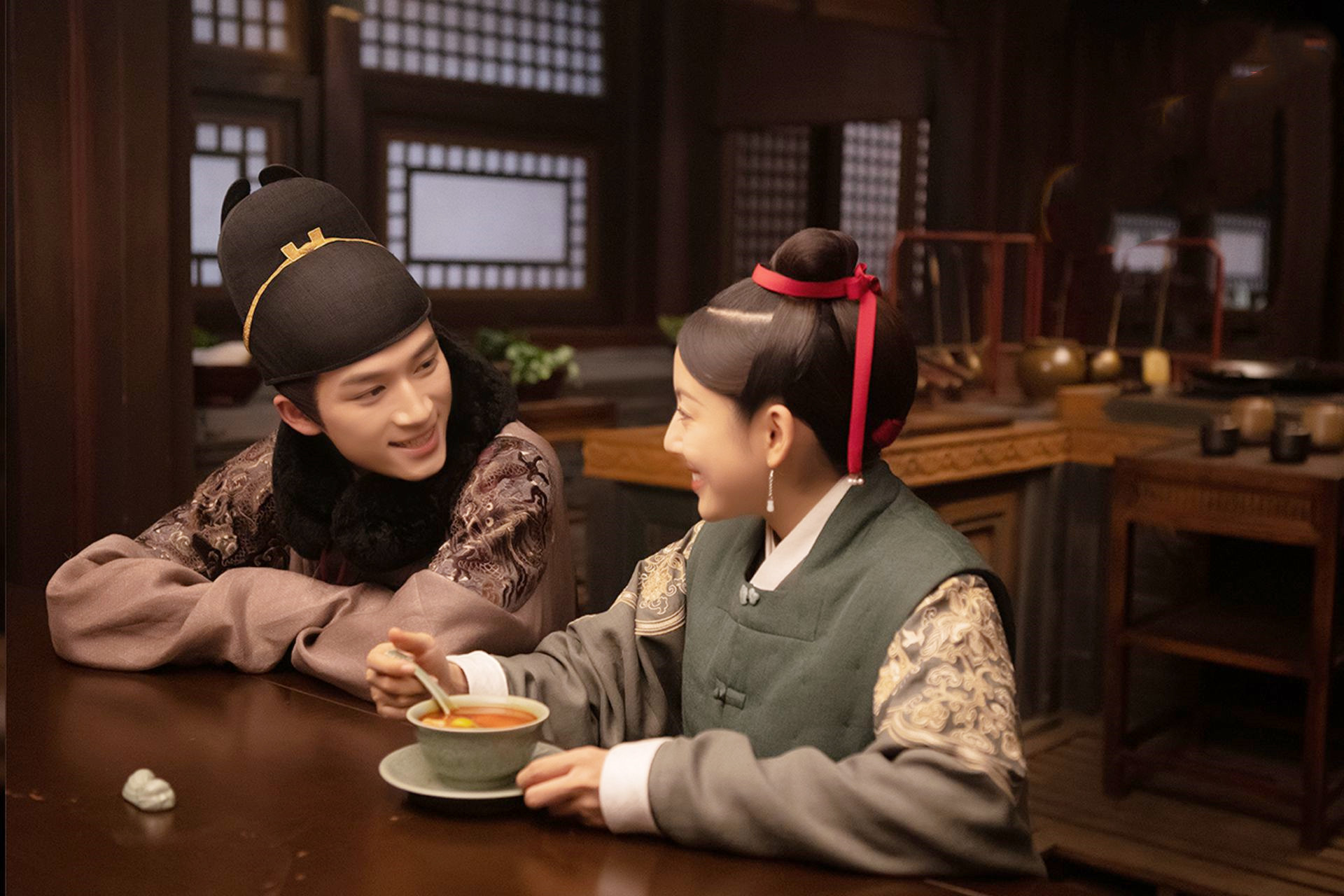 "Journey of Delicious Foods": A real meal drama, with many comedians ...