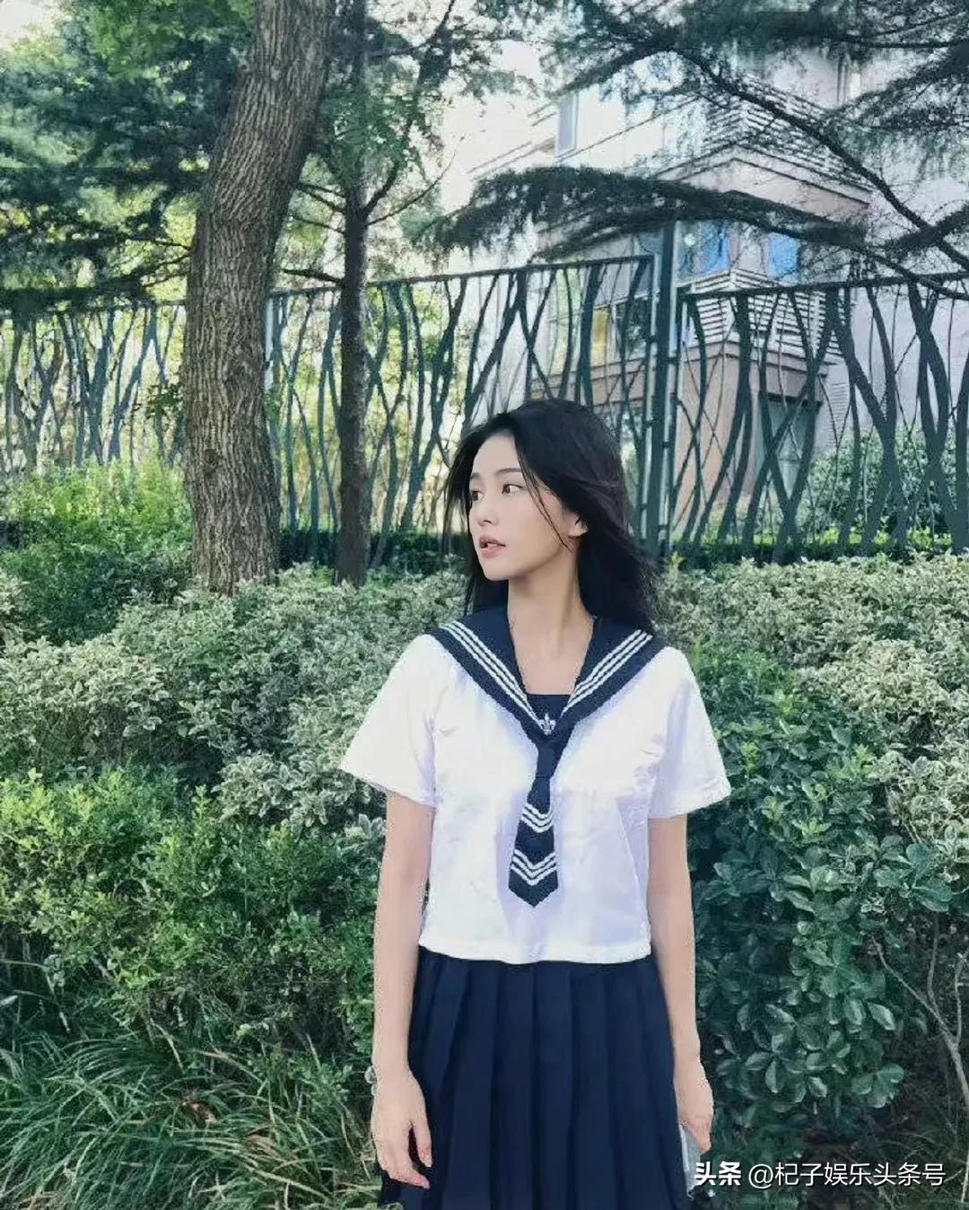 When female stars wear school uniforms, Zhao Liying, Bailu, Ju Jingyi ...